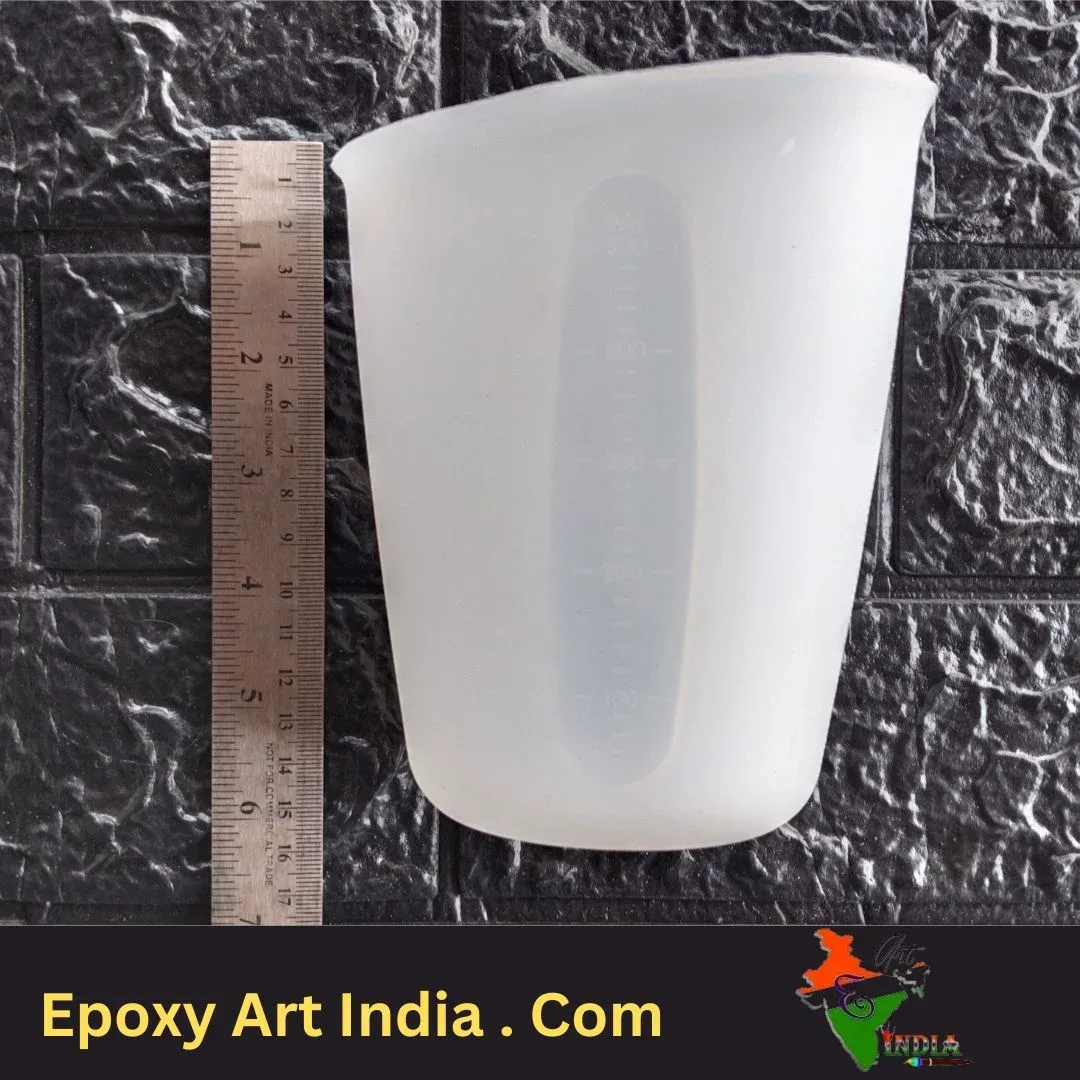 Good Grip Squeeze & Pour Silicone Measuring Cup – 500ml – Epoxy Art India